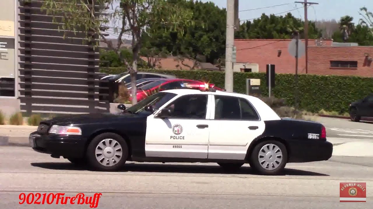 LAPD Crown Vic + Ford Explorer Responding Code 3 - YouTube
