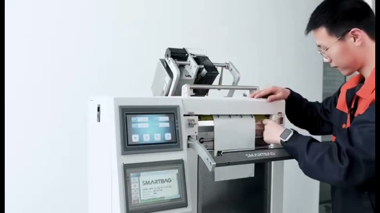 Tabletop Autobag Machine Rollbag Machine with bagging system for pre ...
