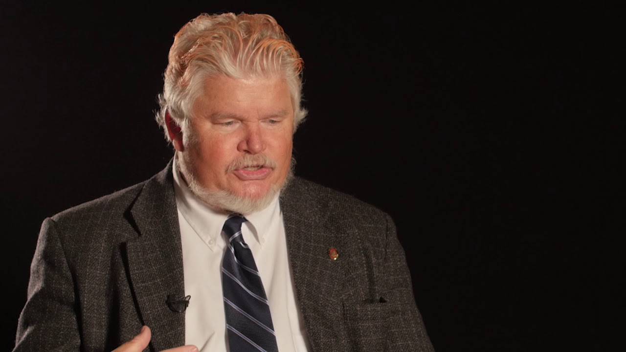 Andrew Wiest: Vietnam Today - YouTube