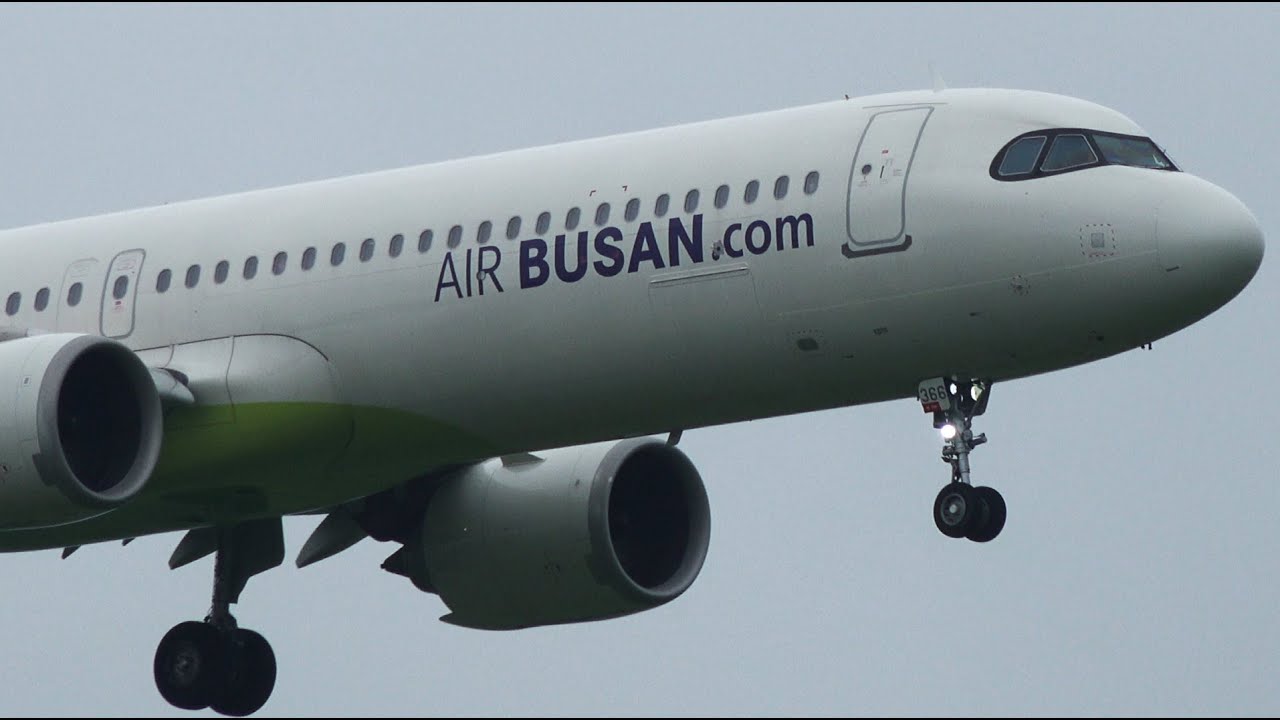 Air Busan Airbus A321neo HL8366 Landing and Takeoff | Narita | NRT/RJAA ...