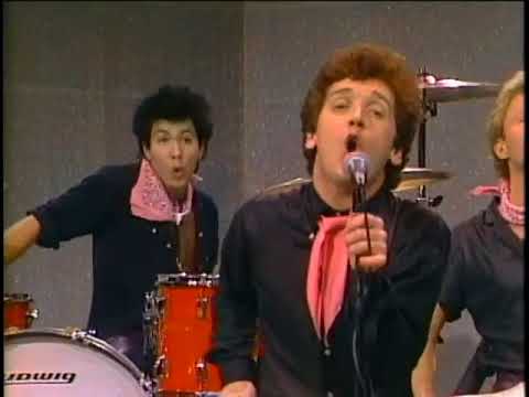 The Romantics - A Night Like This ( TV Show ) - YouTube
