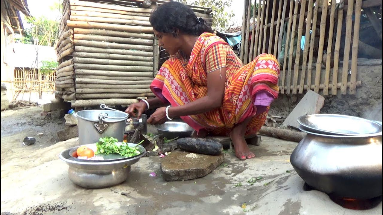 Tribal Women Cooking #Delicious Egg Curry #Indian Village Women Cooking ...