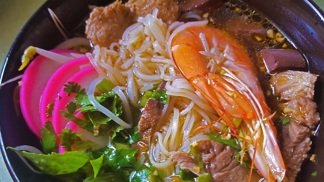 How to tutorial - Boat Noodles Family Recipe - YouTube