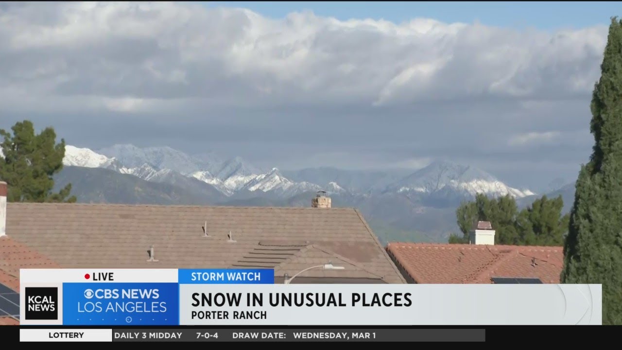 Snow in unusual places in the San Fernando Valley - YouTube
