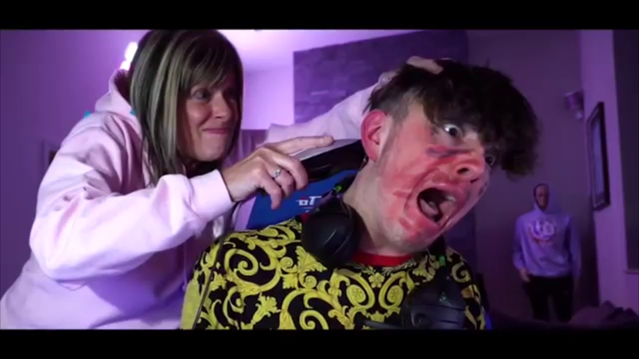 Morgz Screaming For 1 Minute 12 Seconds - YouTube