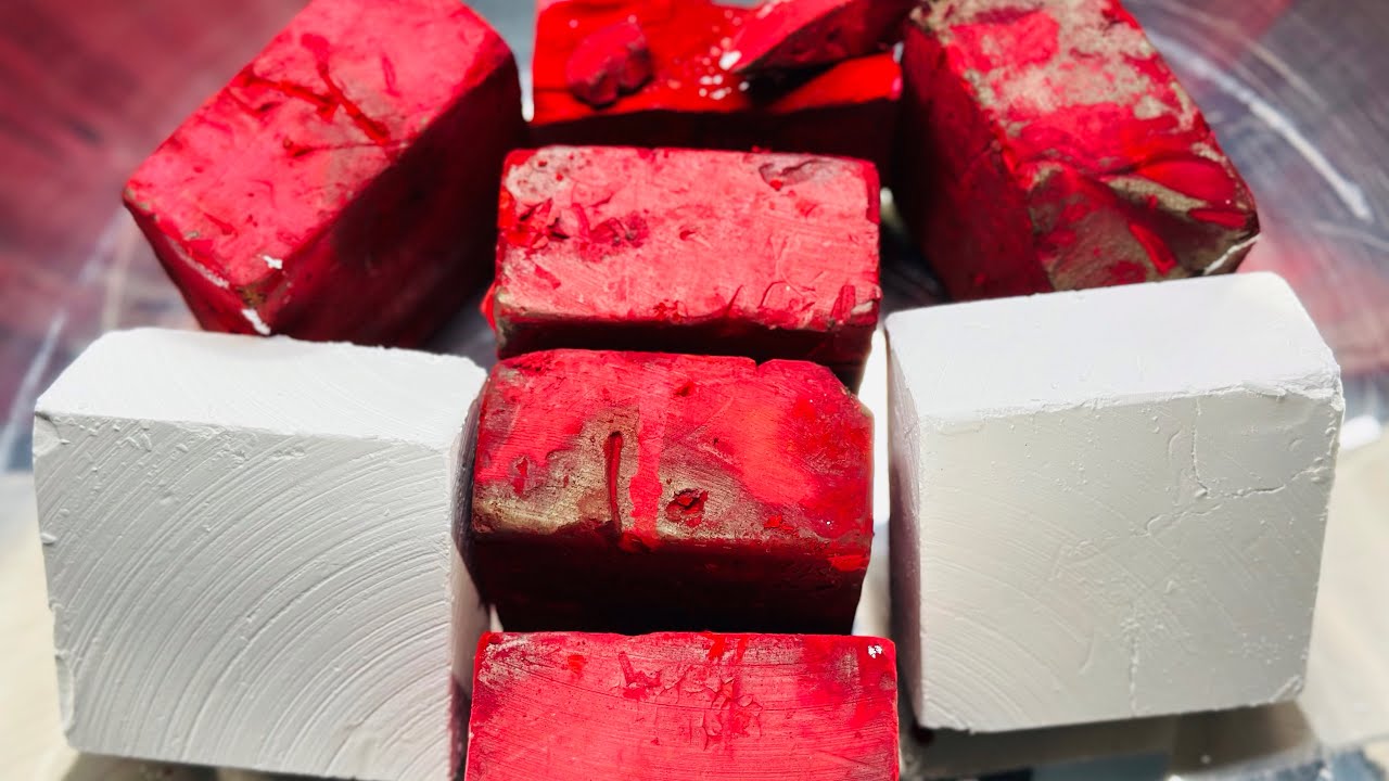 Red Dyed Gym Chalk ️🎈🍷💃🏾🍓🍒🚗💄⛽️🍎🐞 - YouTube