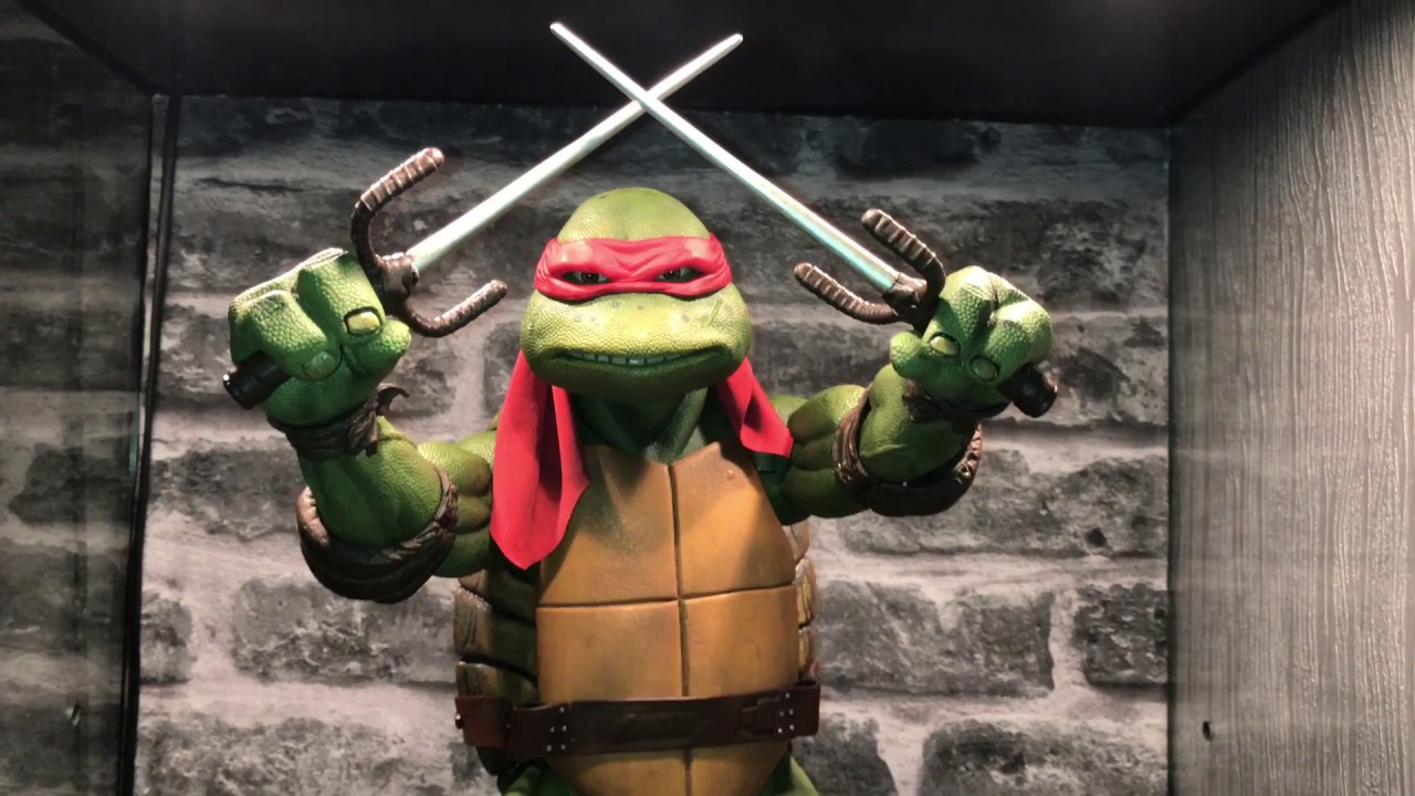 Neca 1/4 Raphael Teenage Mutant Ninja Turtles Pose Video - YouTube