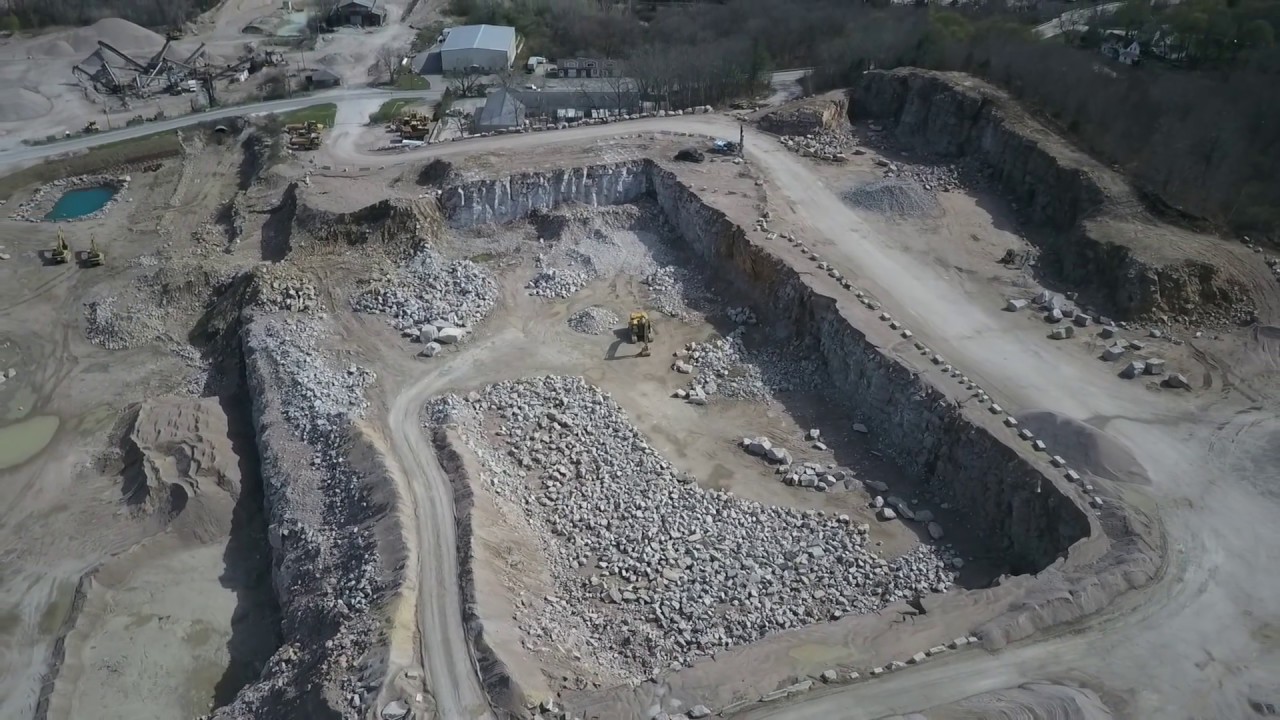 DJI Mavic Pro Rock Quarry Reveal Shot (Rhode Island) - YouTube