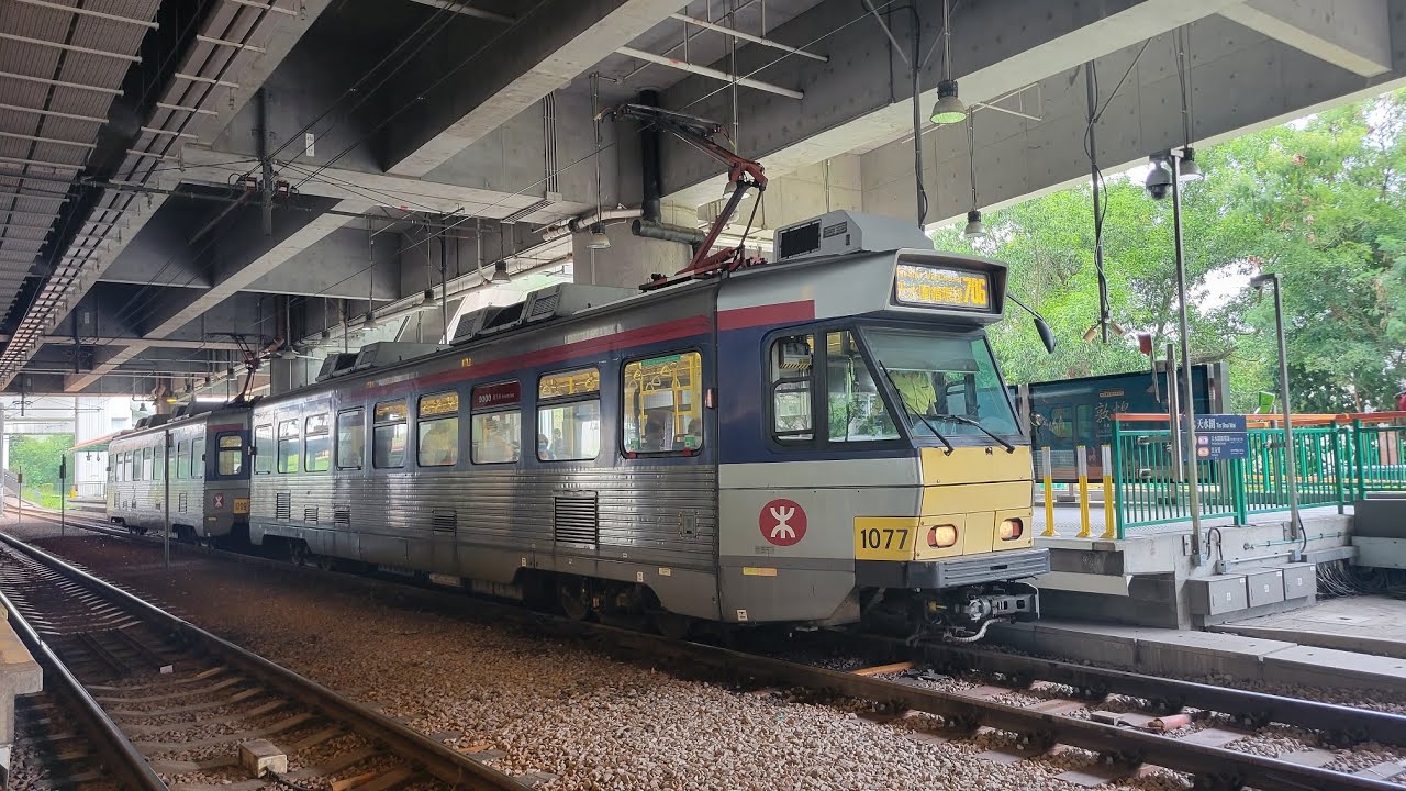 Light Rail Phase 2 1077-1209 @ 706 Tin Shui Wai Circular 輕鐵1077-1209行走 ...