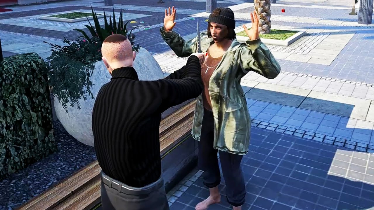 Ramee Holds Up a Homeless Girl and Yoinks Her Food | Nopixel 4.0 | GTA ...