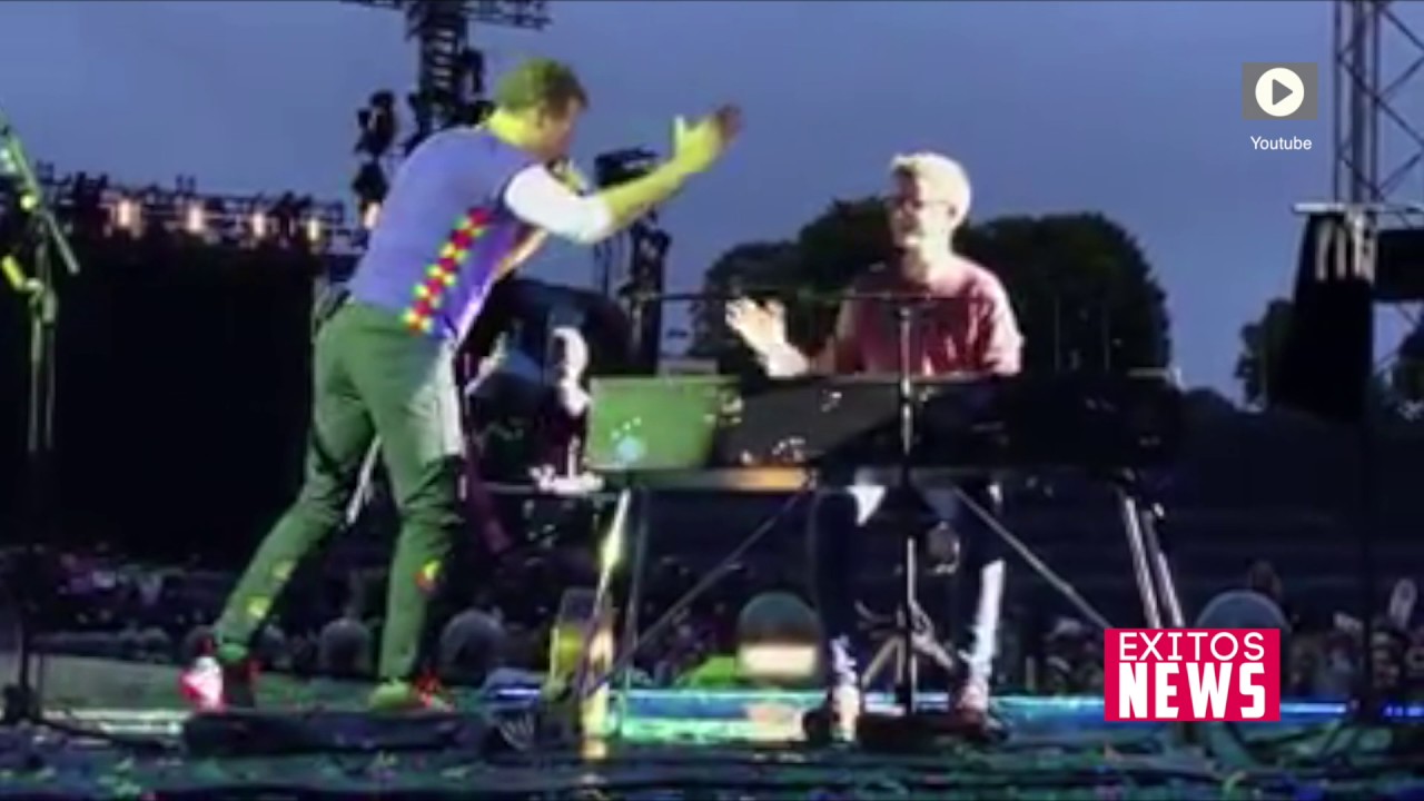 Coldplay subió al escenario a un fan - YouTube