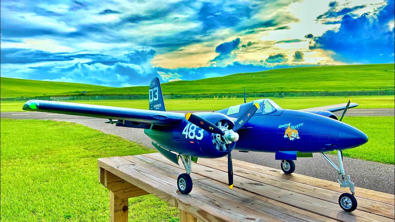 Huge RC Warbird Sunset Flight in 4k - YouTube