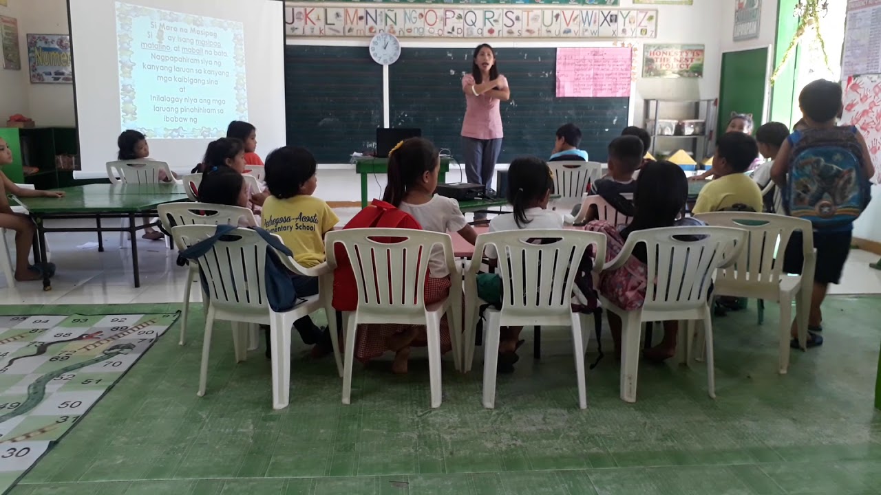 Demo Teaching in Filipino Preschool - YouTube