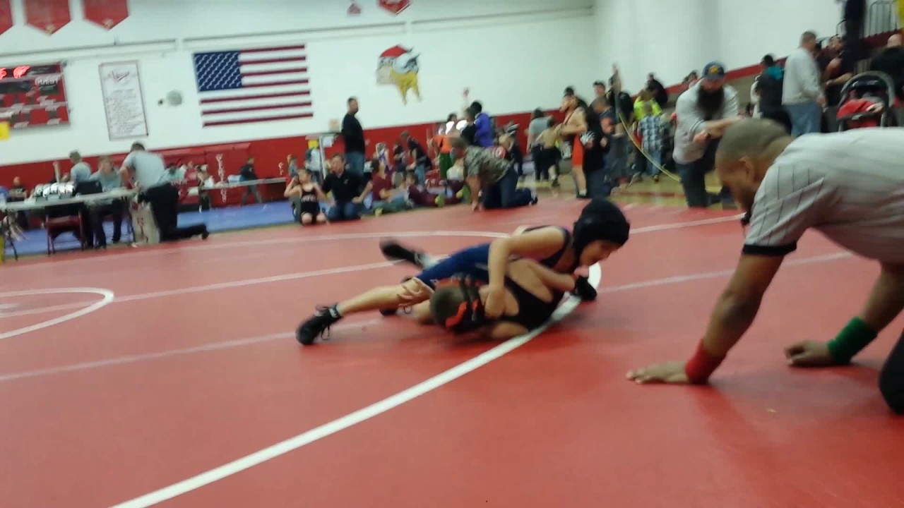 Girl goes beast mode - YouTube