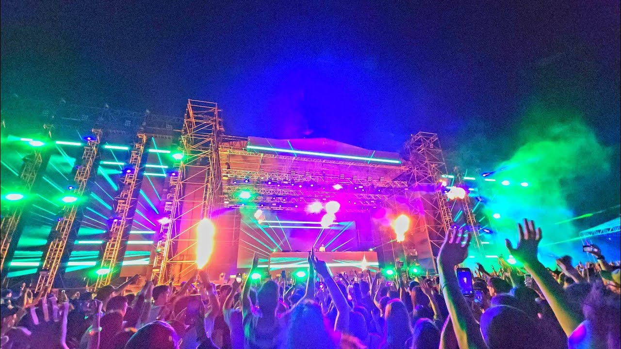 Calvin Harris Live at Creamfields Taiwan 2023 Full DJ Set - YouTube