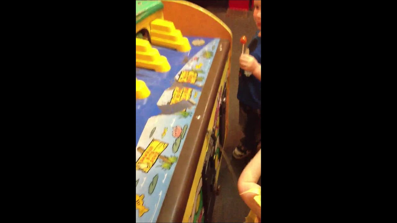 Wack a Gator - YouTube