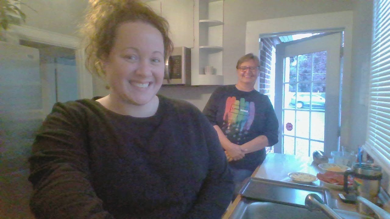 Meals with Manda w/ special guest Sharon - YouTube