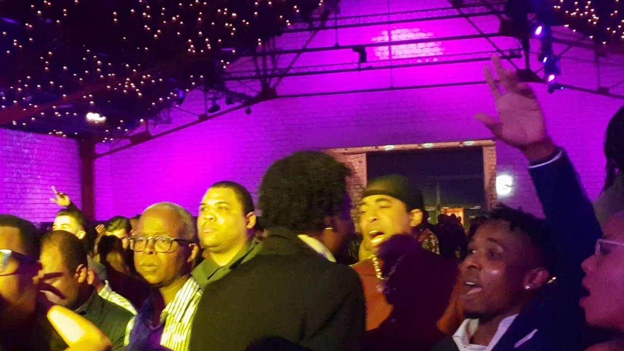 T-Vice live Paris-Full Performance- HD - YouTube