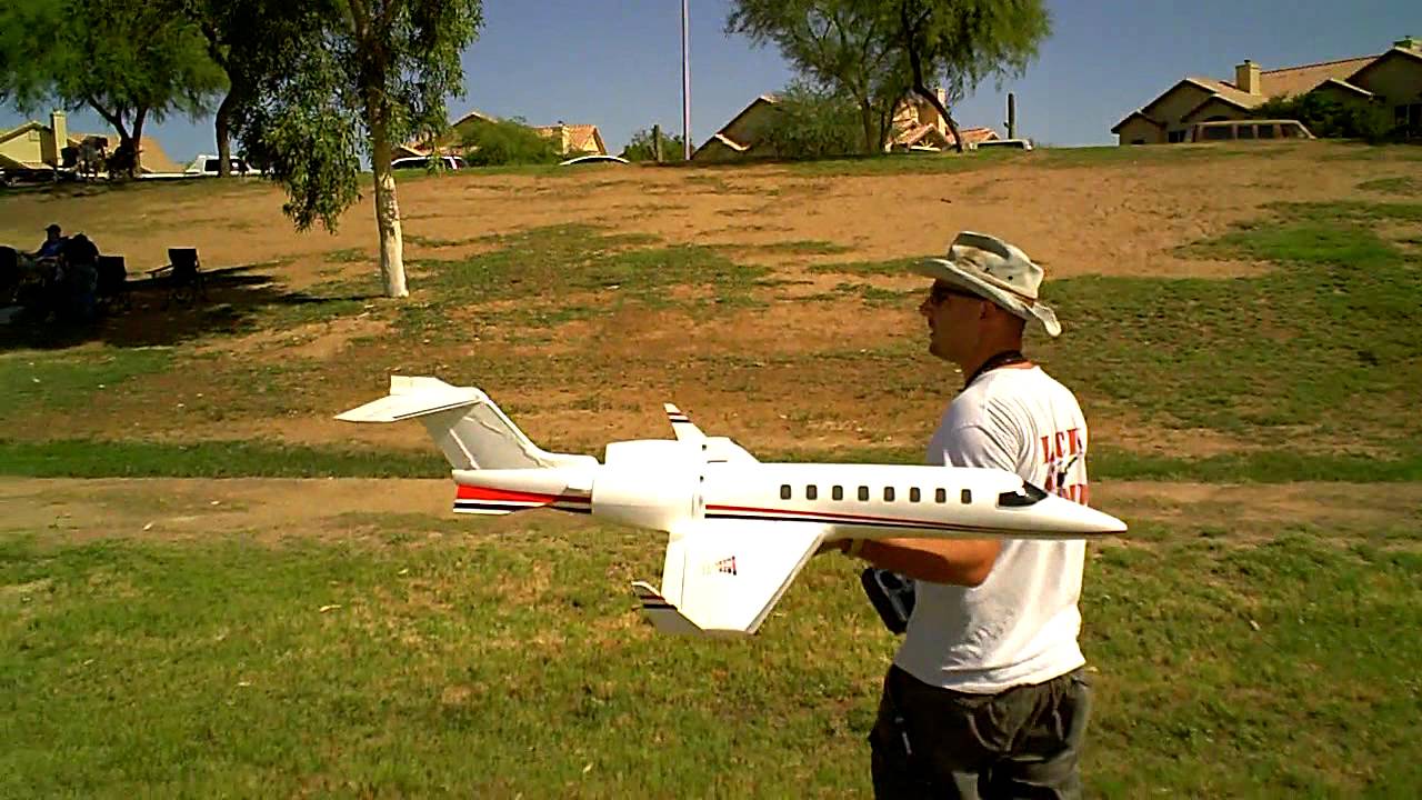 Clayton's Lear 45 Chandler RC Park - YouTube