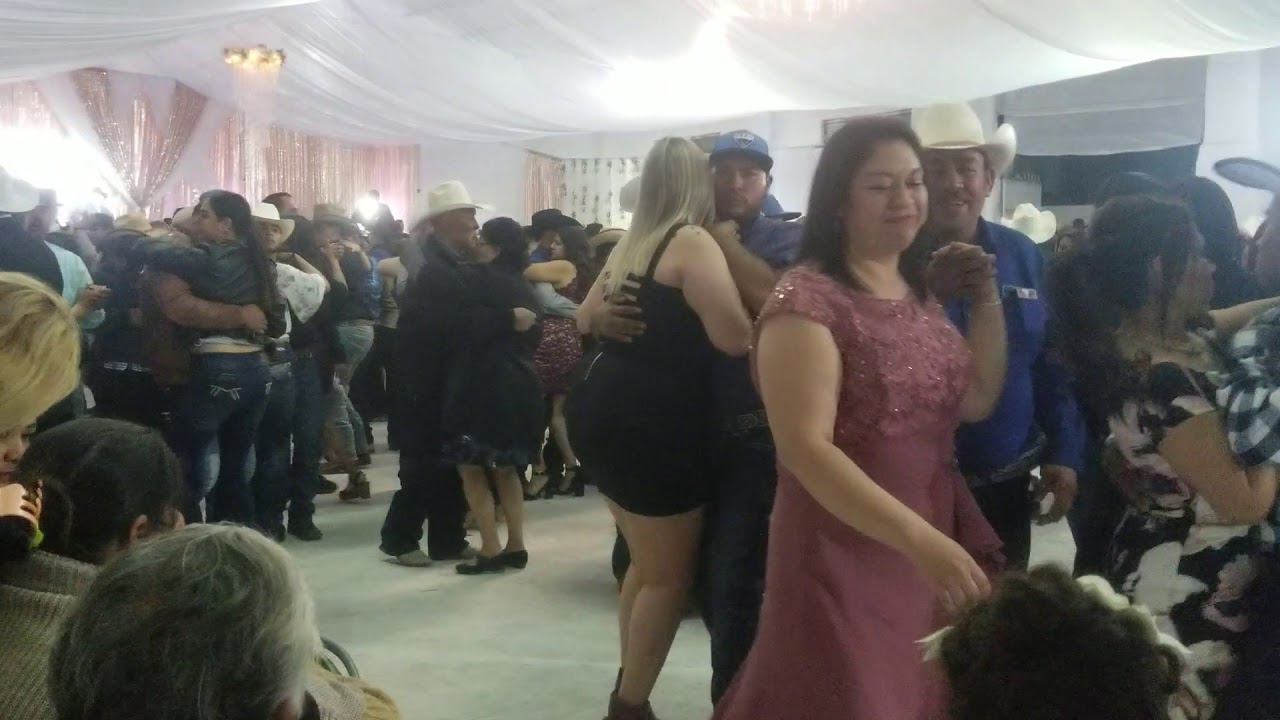 Baile en Robles Durango - YouTube