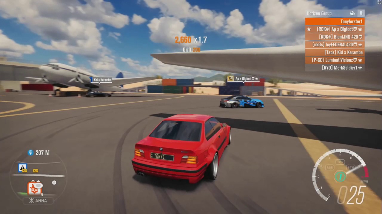Forza Horizon 3 Ctiy and airport drifting - YouTube