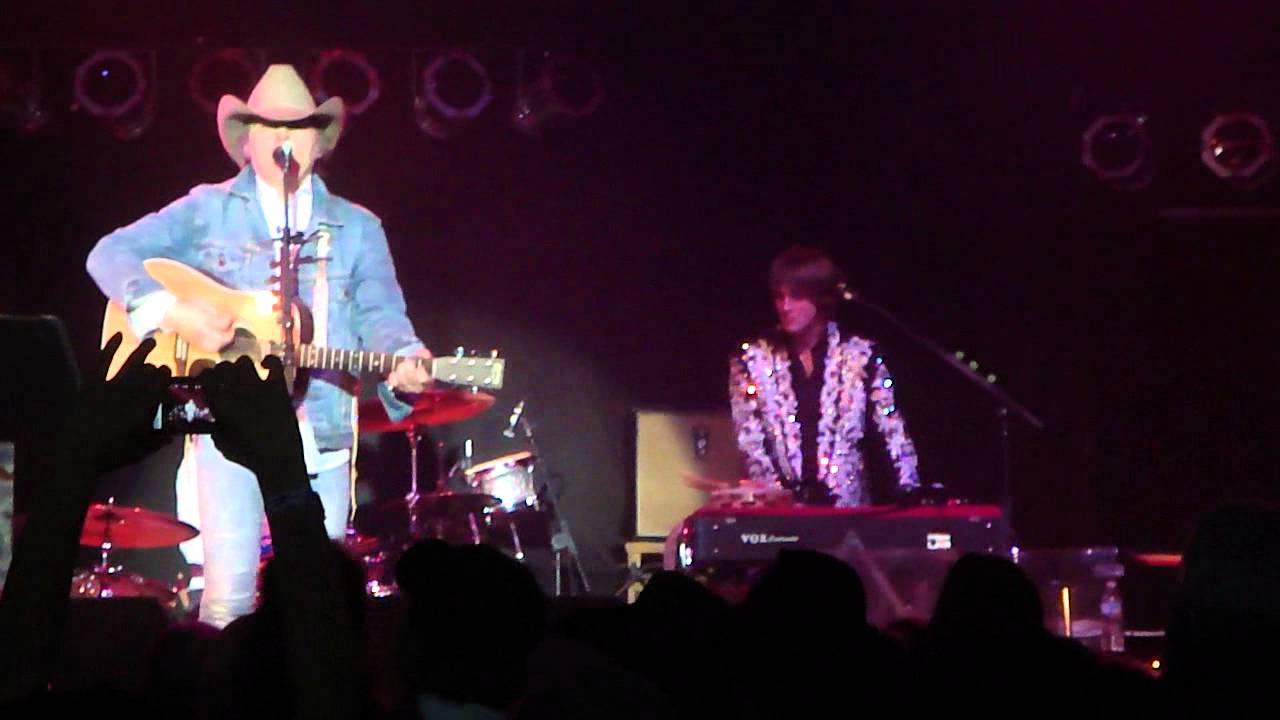 Dwight Yoakam - I Sang Dixie (Live @ Wild Bill's Atlanta, 12/3/2011 ...