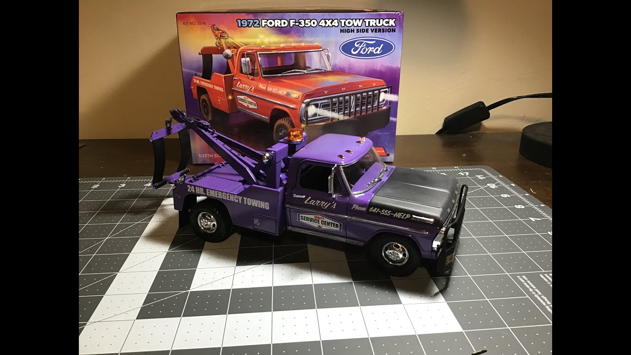Moebius 1972 Ford F-350 4x4 Tow Truck Kit Review - YouTube