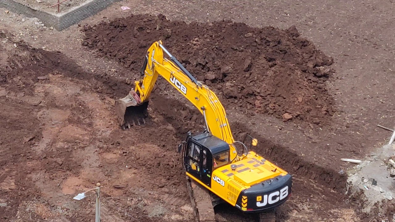 JCB video - YouTube