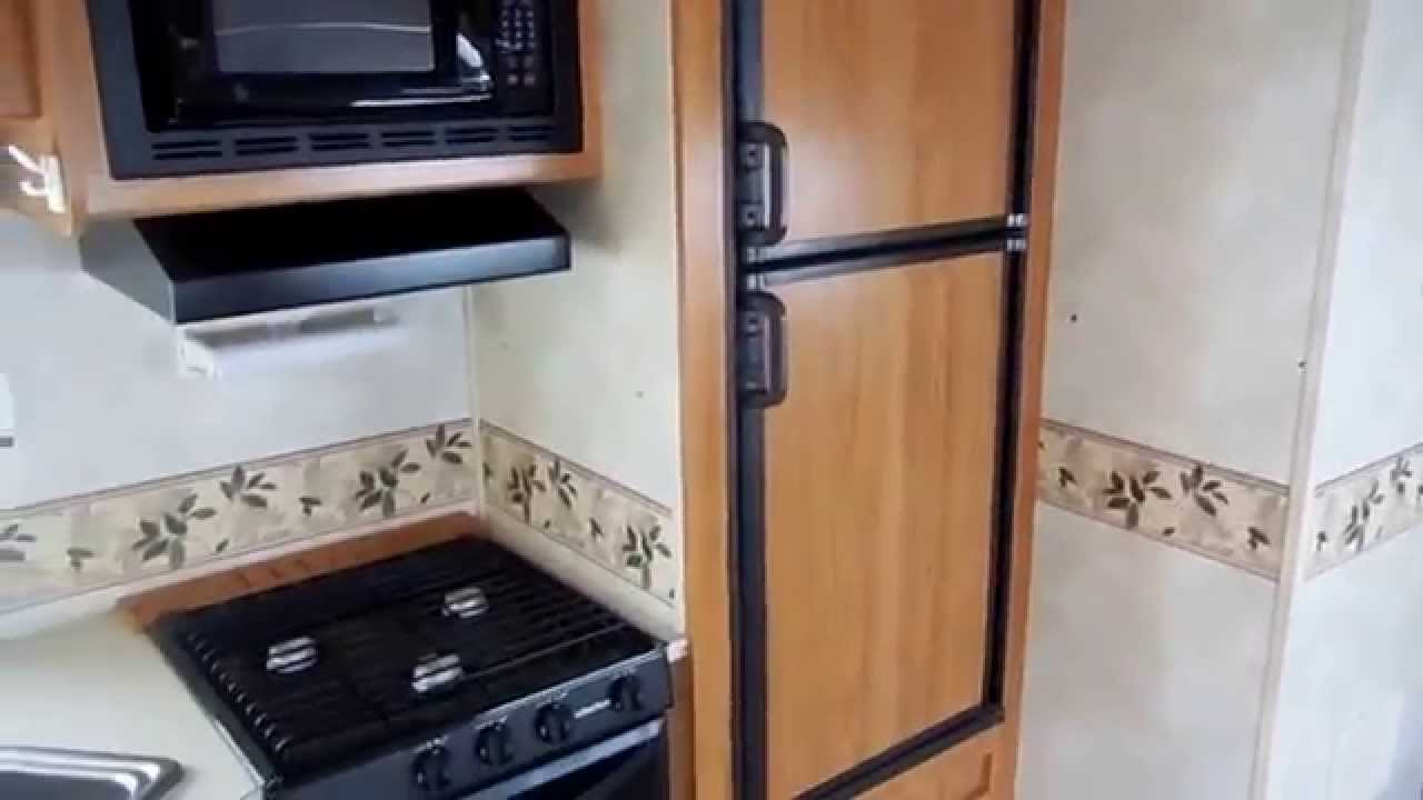 SOLD! 2005 Forest River Palomino Puma 30 FQS Travel Trailer with Slide ...