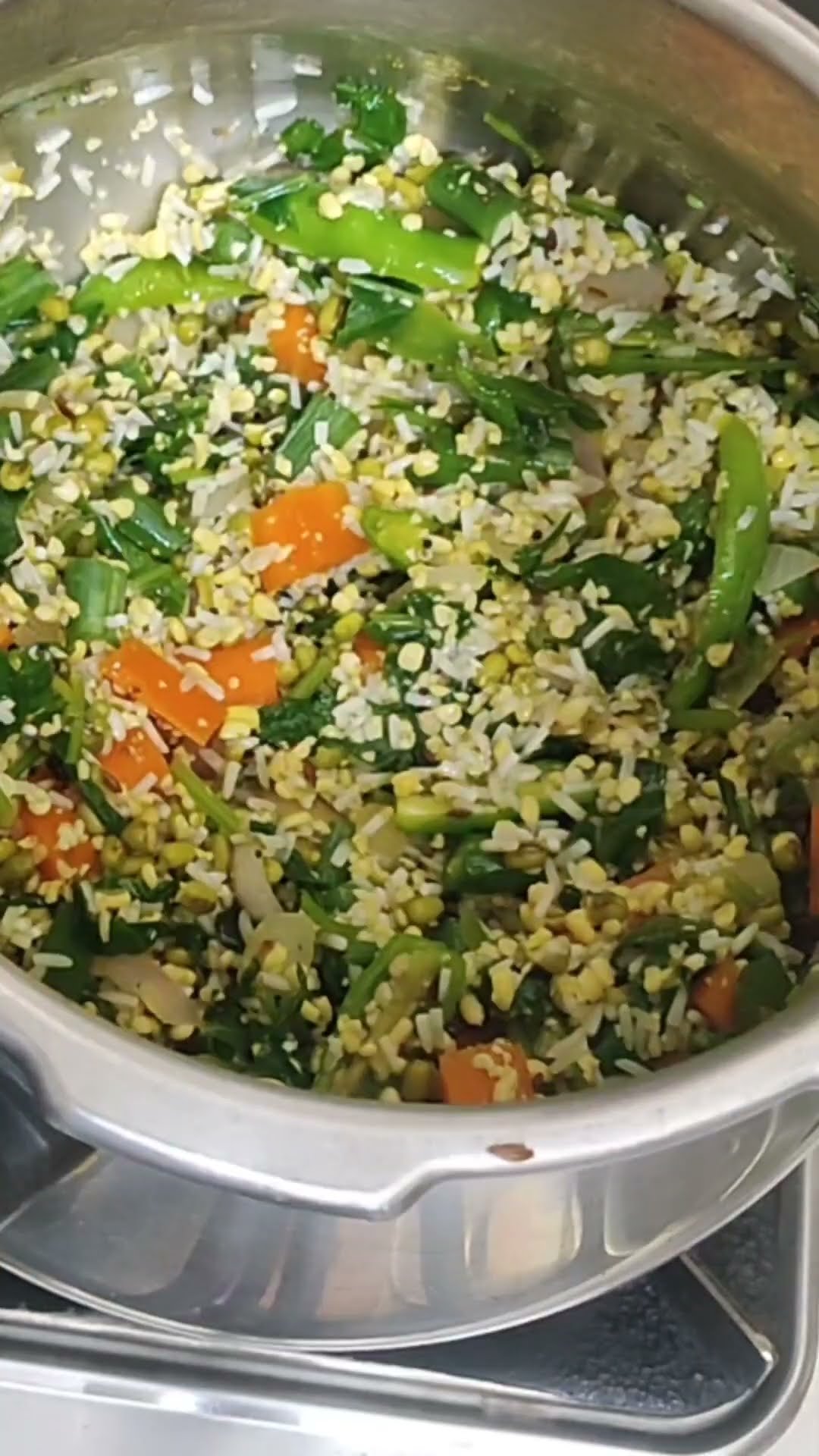 kichidi recipe with palak | palak mixed vegetables kichidi | kichidi ...