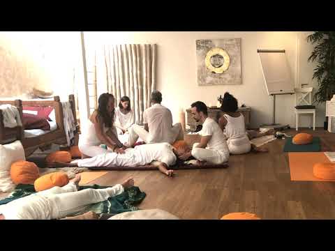 Energetic bodywork, workshop clip - YouTube