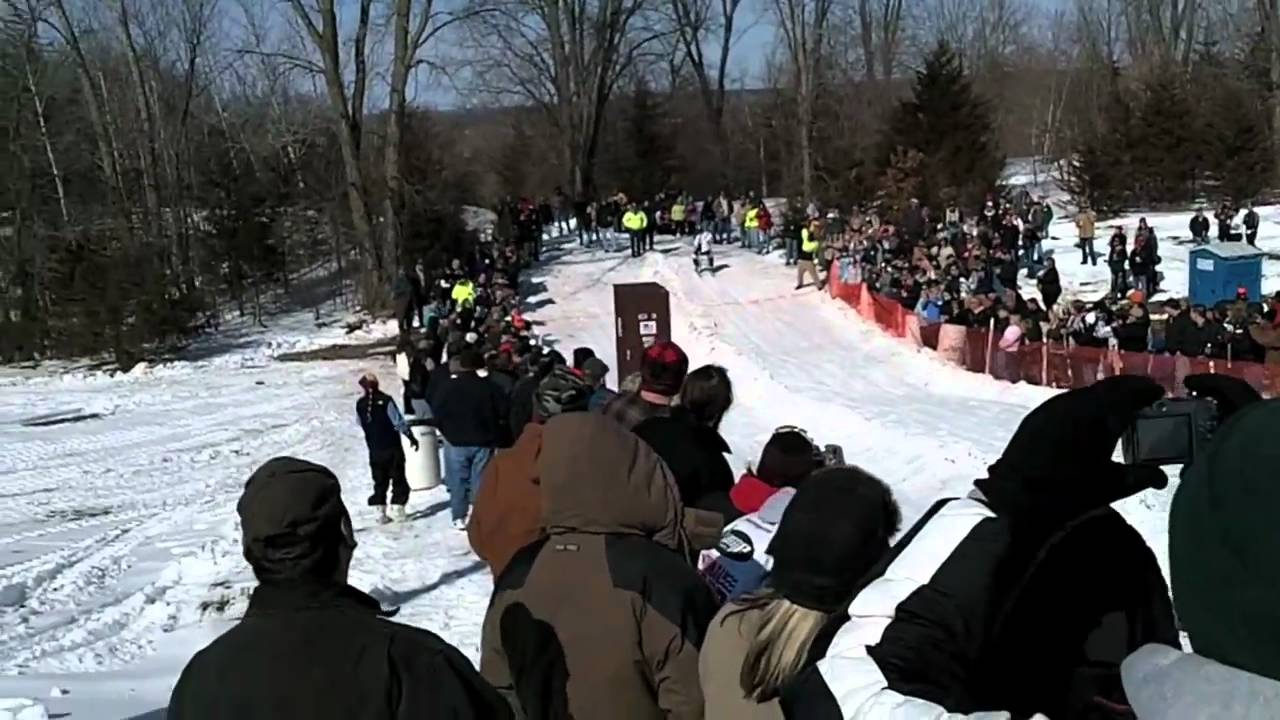 Somerset AL Bar Stool Racing 2011 (Short) - YouTube
