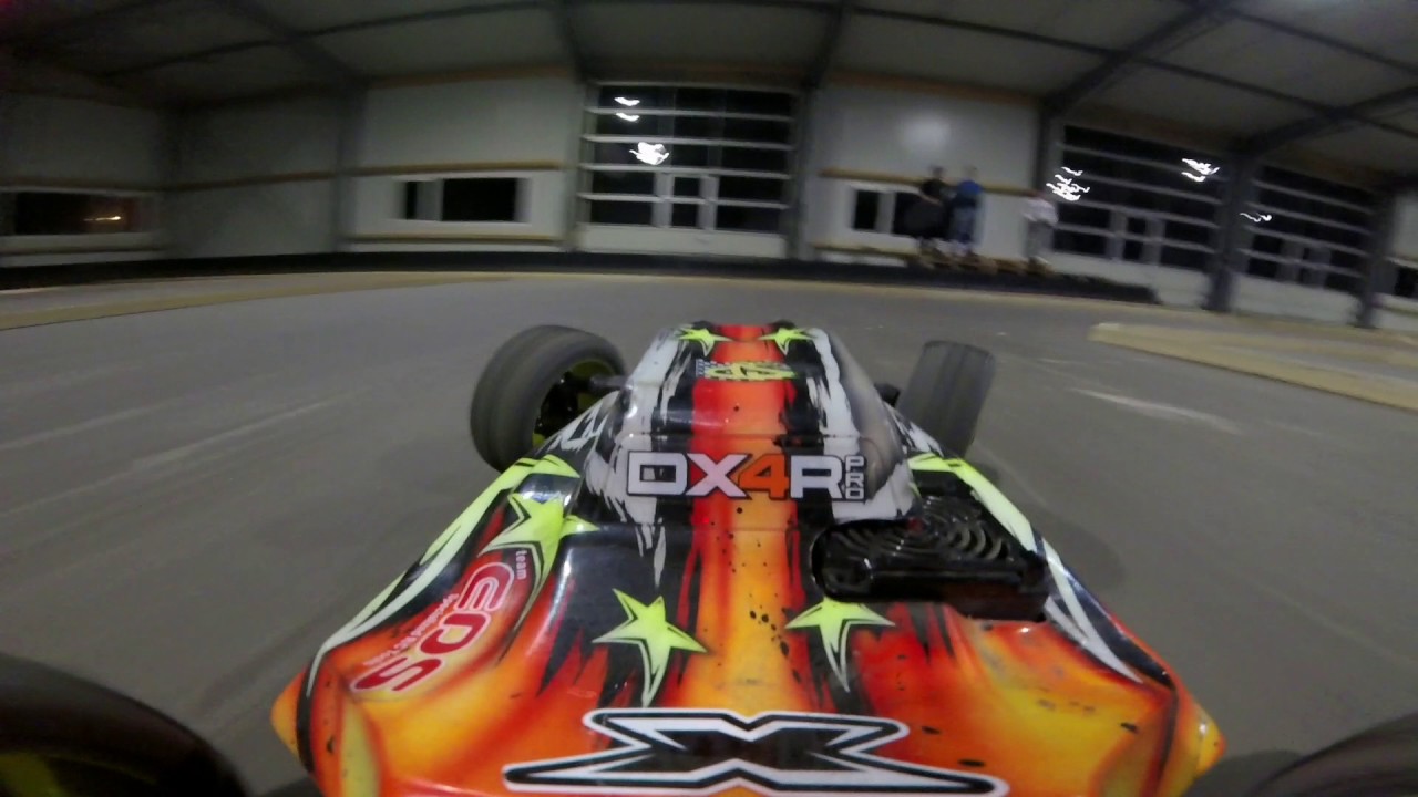 1:8 brushless Buggy @ Indoor RC Payerne - YouTube