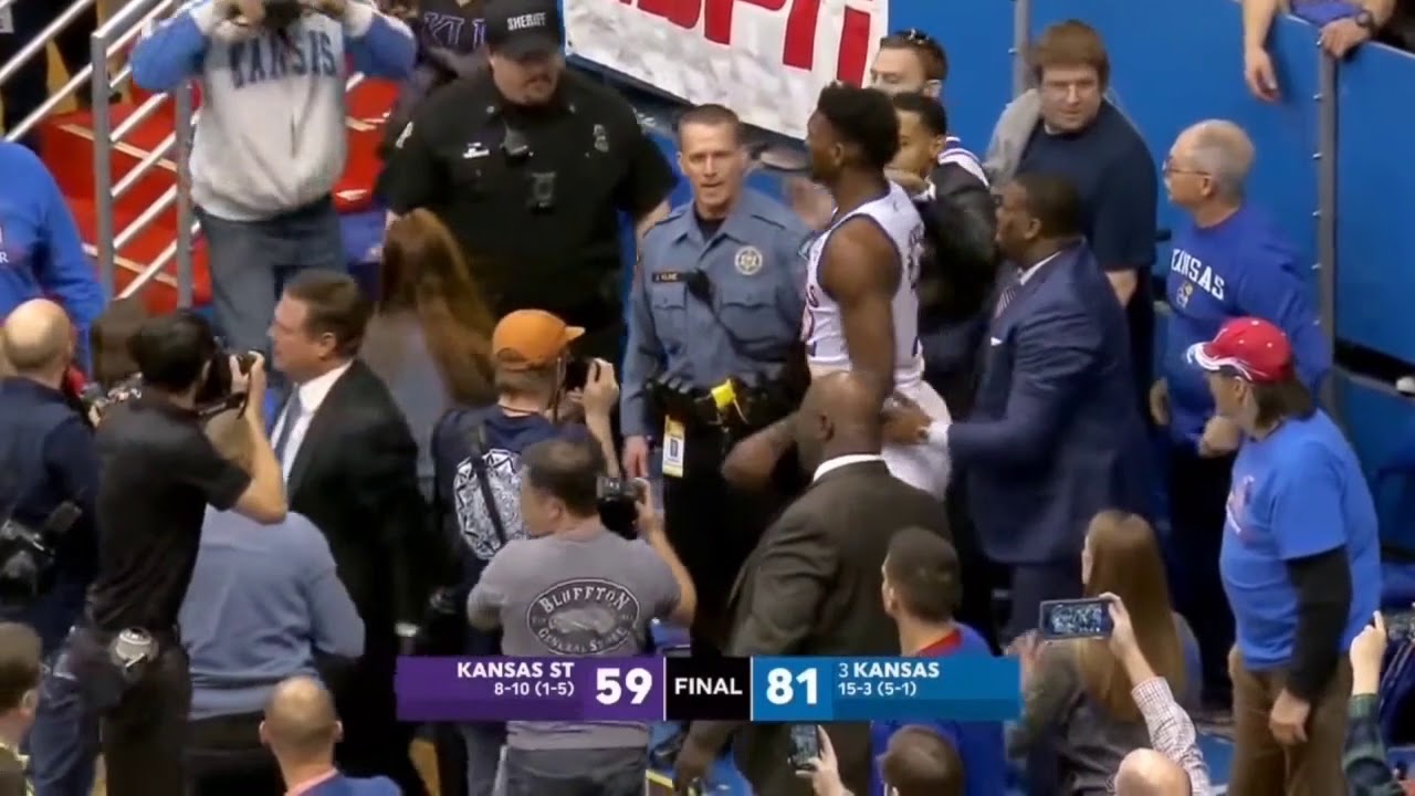Brawl at the end of Kansas-Kansas State basketball game - YouTube