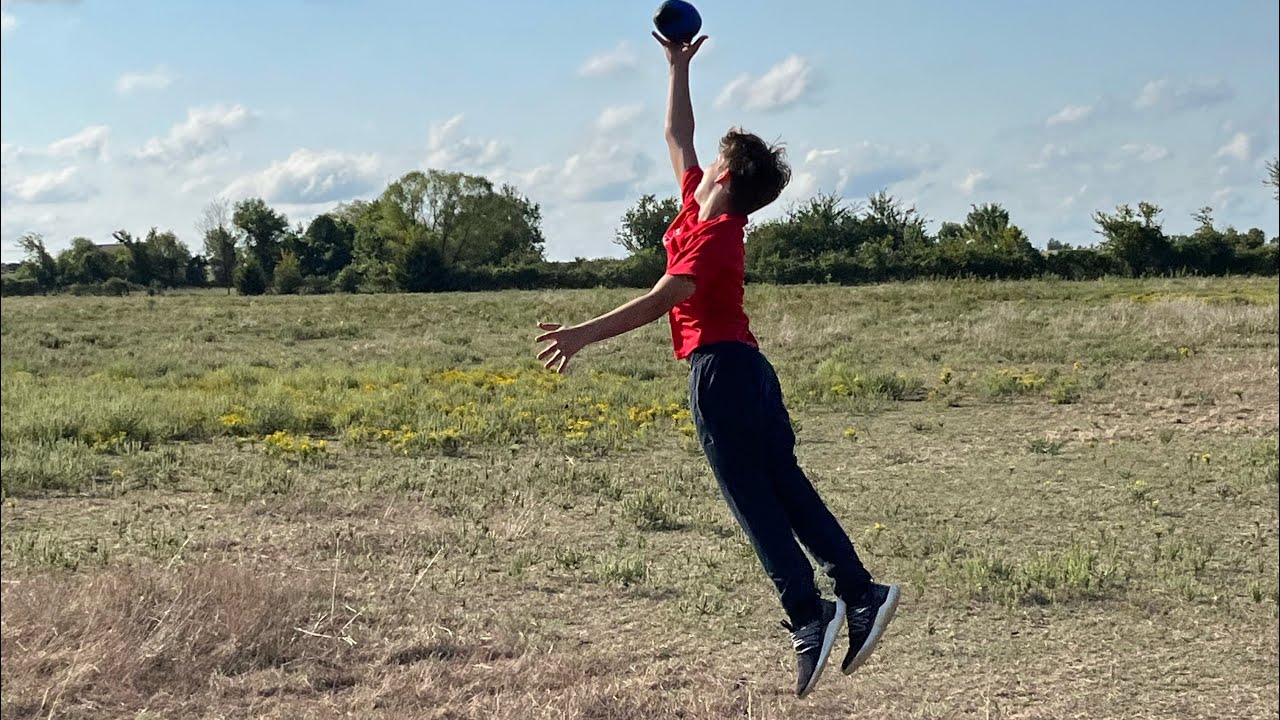 10 finger football challenge - YouTube