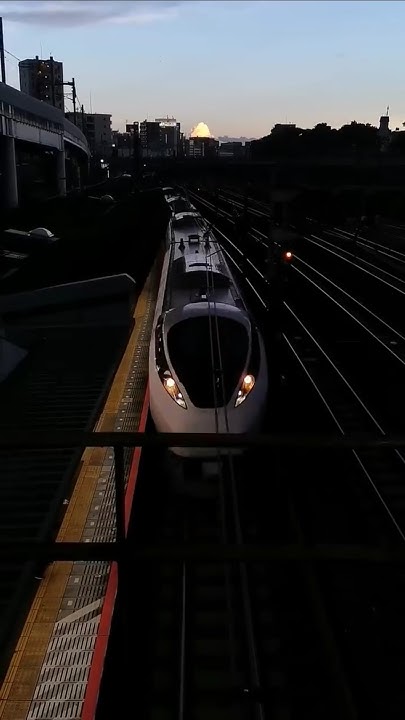 651系1000番台特急スワローあかぎ＆E657系特急ひたち 日暮里駅跨線橋 - YouTube