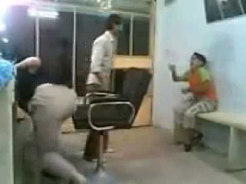 Funny Pakistani Barber Slaps Customer