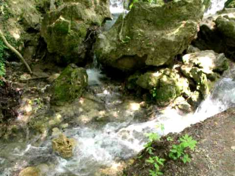 BACHKOVO WATERFALLS / БАЧКОВСКИТЕ ВОДОПАДИ - МАЛКИЯ ВОДОПАД - YouTube