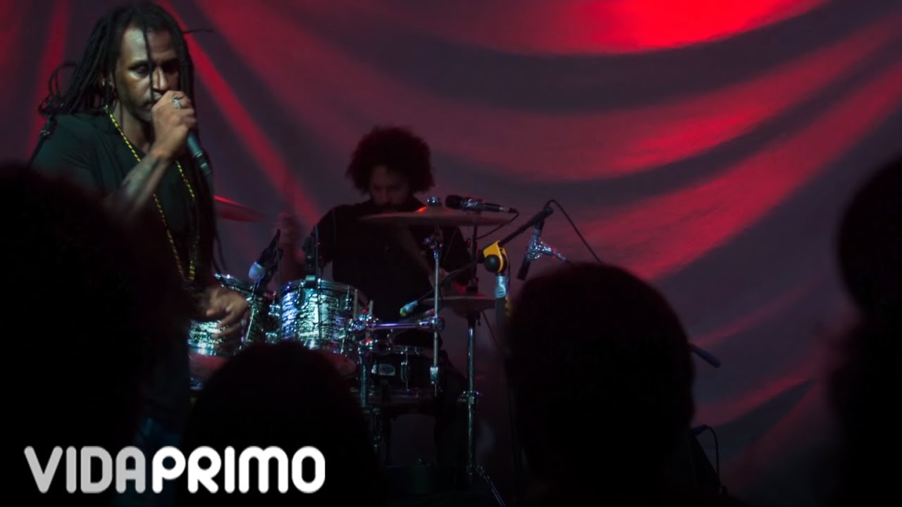 Toque Profundo - Perder La Razón [Official Audio] - YouTube