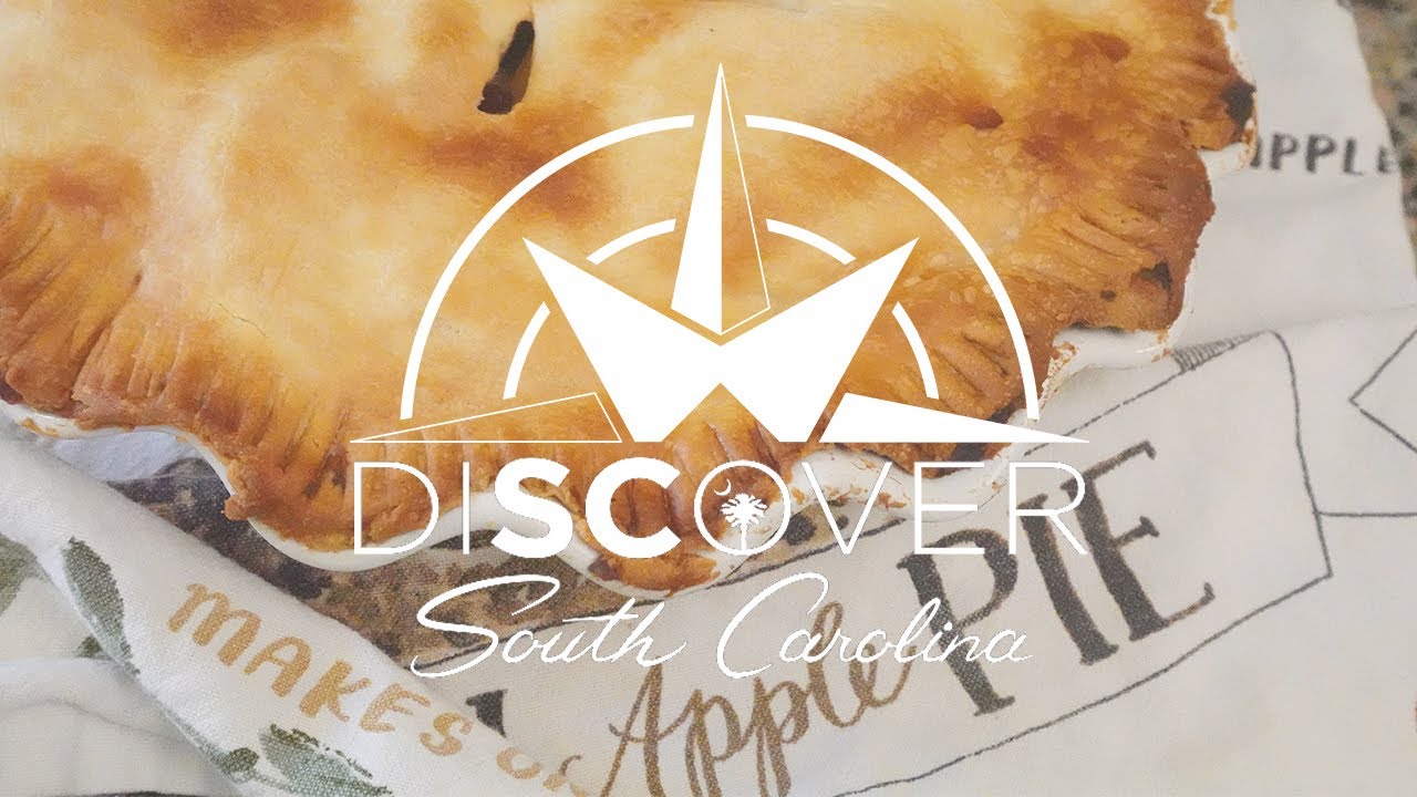 Discover South Carolina | DIY Fall Apple Pie - YouTube