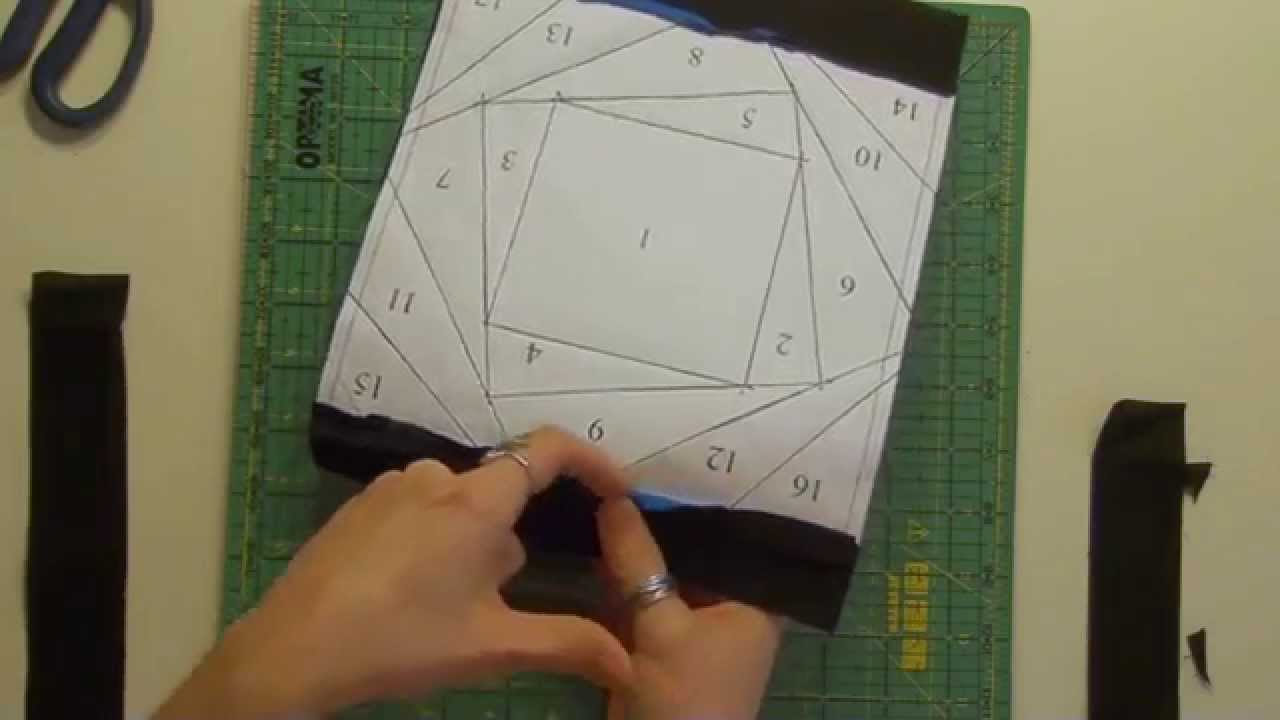 31. How to Paper Piece a Spinning Square Block - YouTube