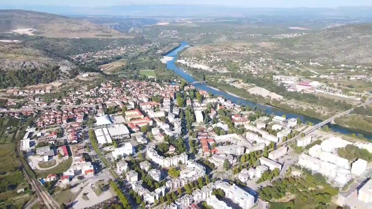 Capljina iz Zraka - YouTube