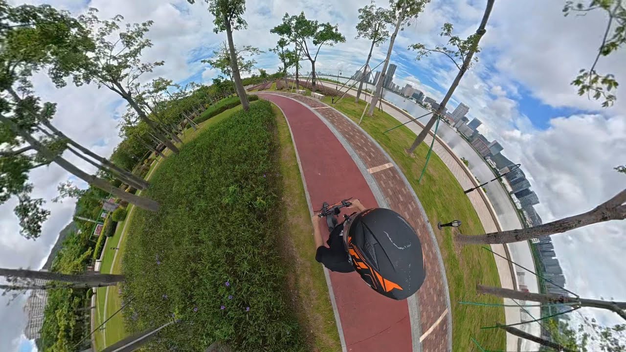 RS500 Outdoor Fun Video - YouTube