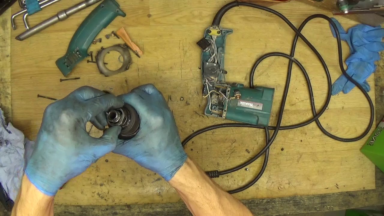 Old school Makita HR2410 made in 1998 rotary hammer drill disassemble ...