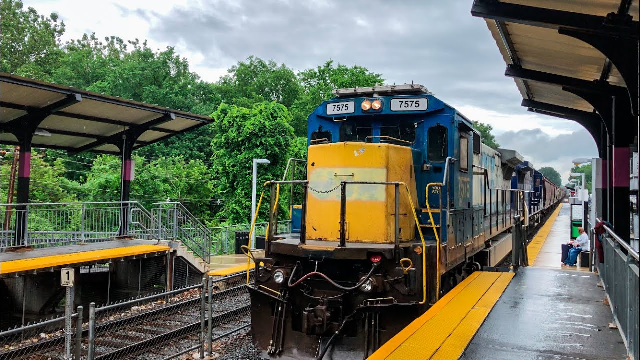 1031, Grain Train, and more! Railfanning the upper MBTA Fitchburg Line ...