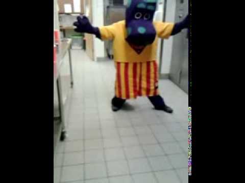 Peter Piper Pizza's Rocky The Dinosaur - YouTube
