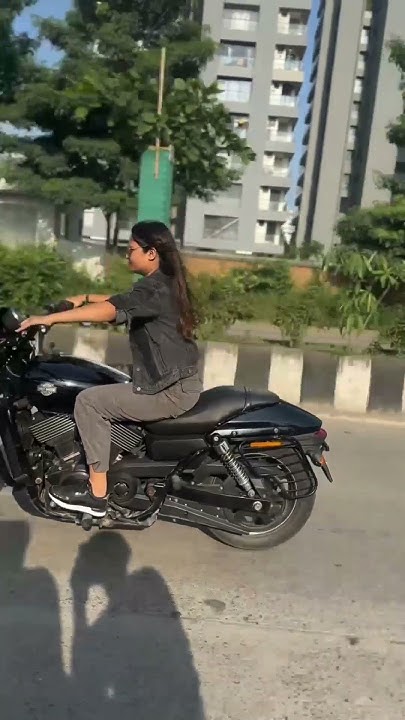 Sports bike rider on girl public reaction 😂 girl sports bike riding || girl rider || Princi ...