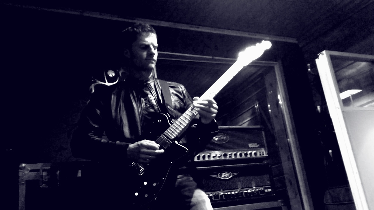 Lars Lind - Twilight Carnival - YouTube