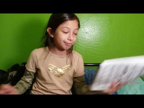 JoJo siwa coloring book.