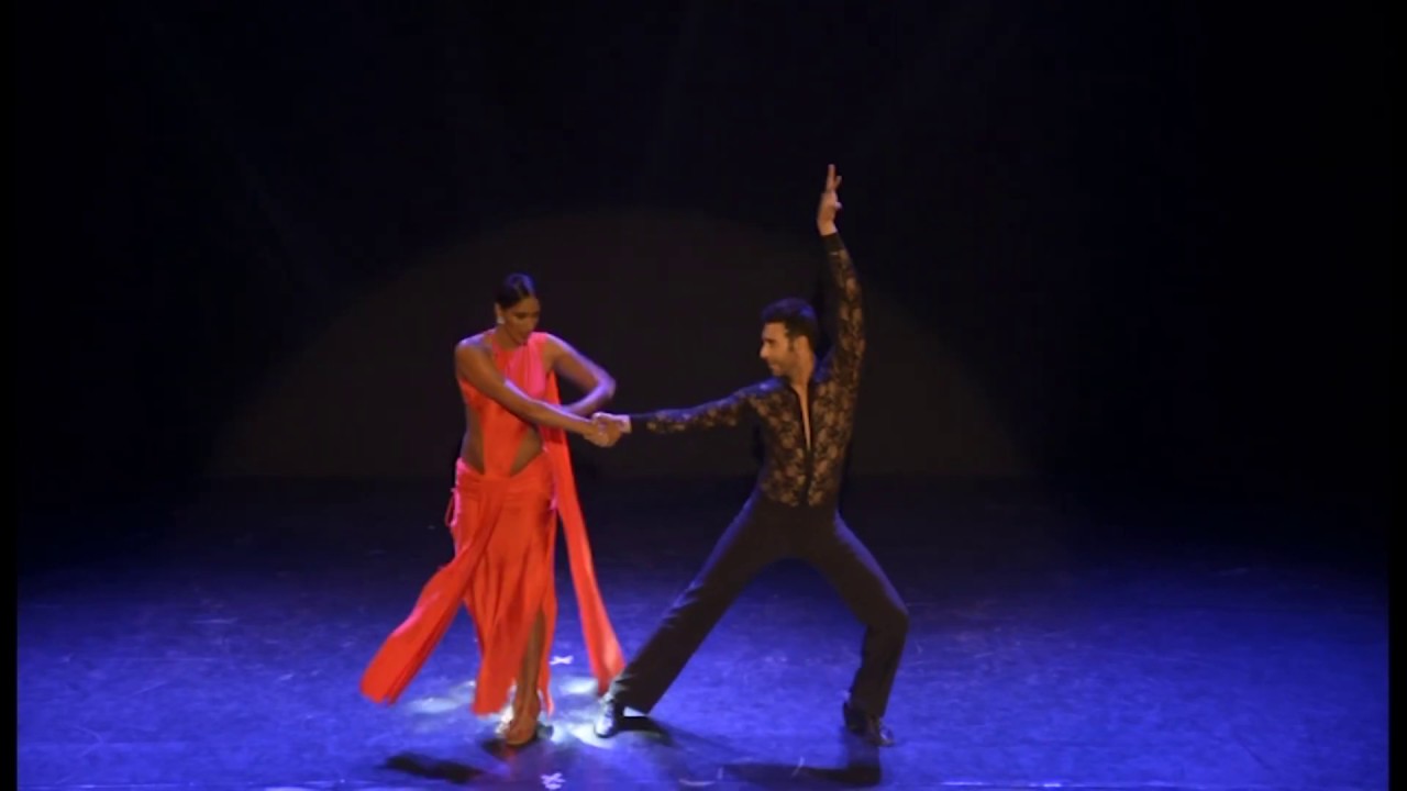 Sandip Soparrkar & Sheela Tiruchi Performing at SPECTRUM NCPA Mumbai ...